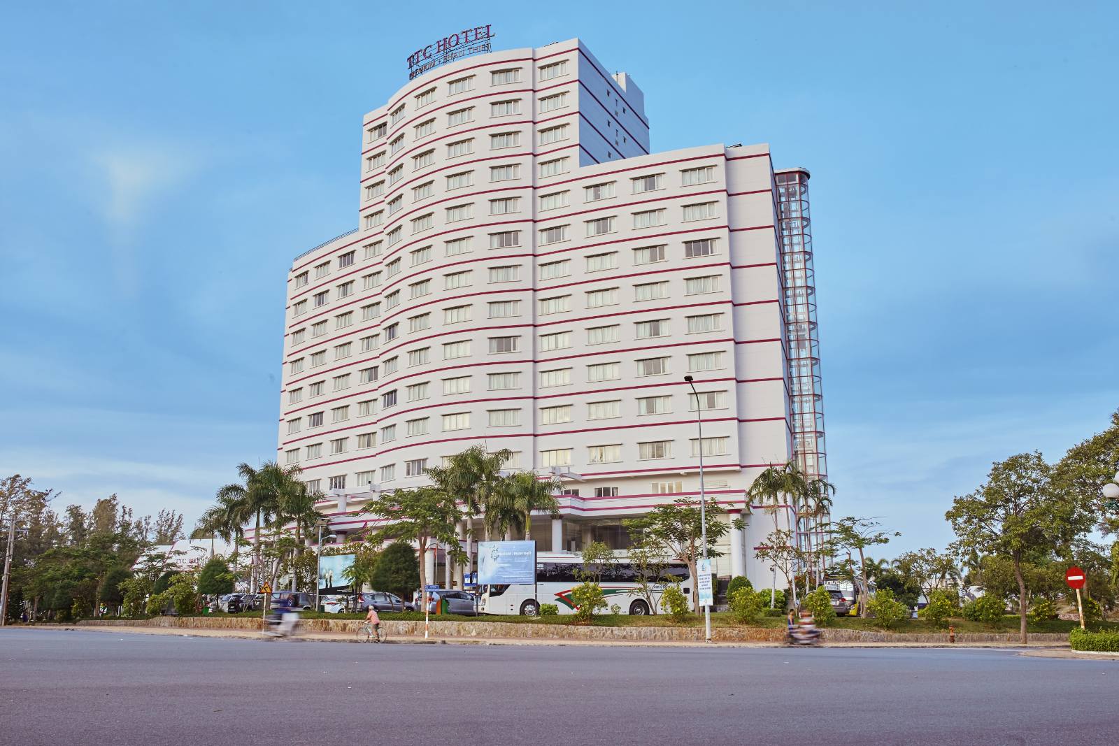 TTC PHAN THIẾT - Golden Sandbank Valley